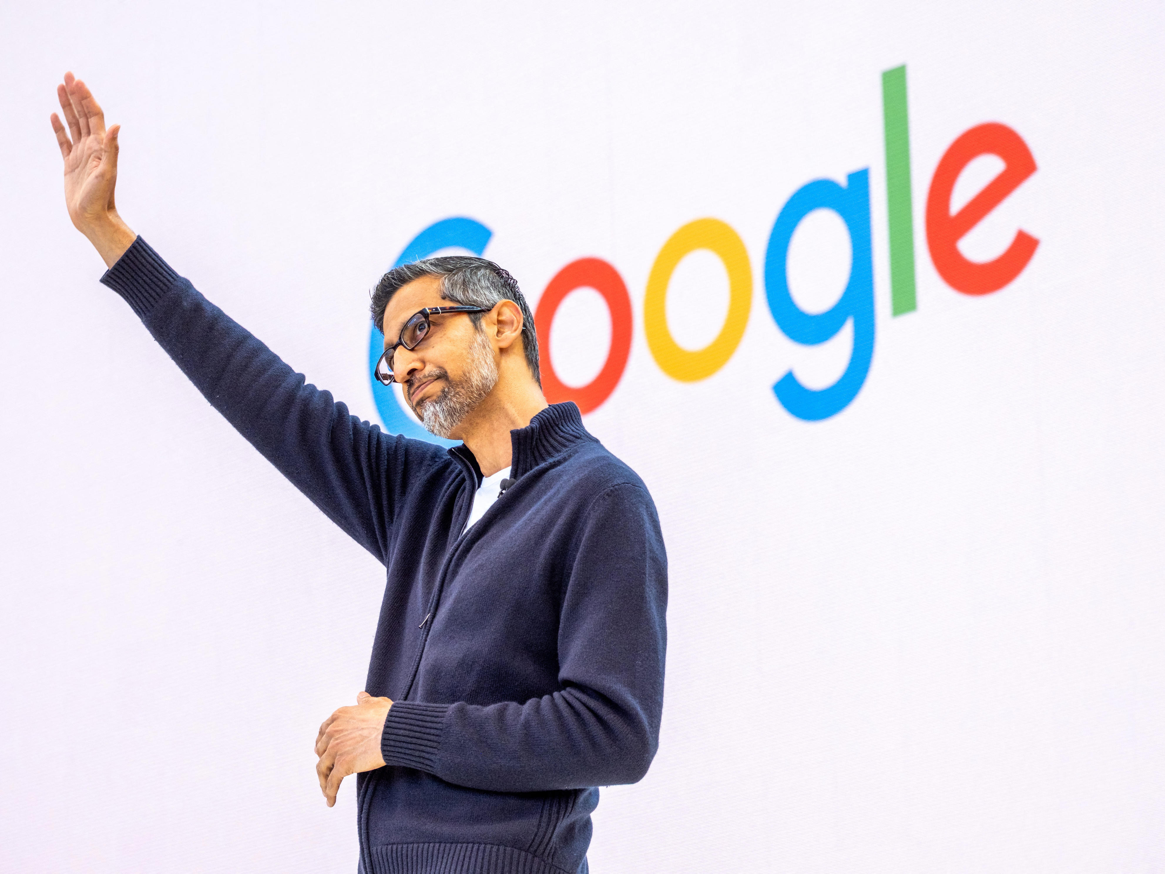 Alphabet's AI surge makes it the 4th-ever company to crack a $4 ...
