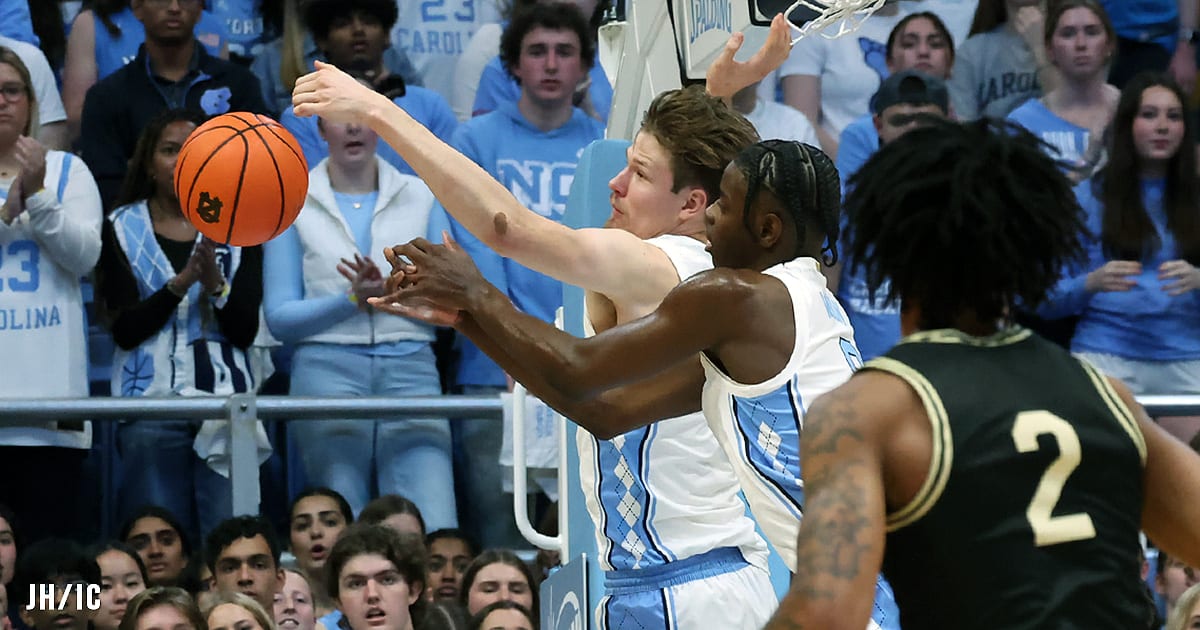 North Carolina moves up to No. 14 in this week’s AP poll