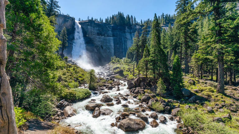 The 5 best day hikes in Yosemite National Park, according to experts