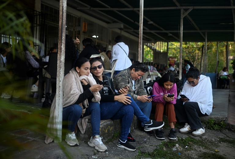 Venezuela releases more political prisoners as pressure builds