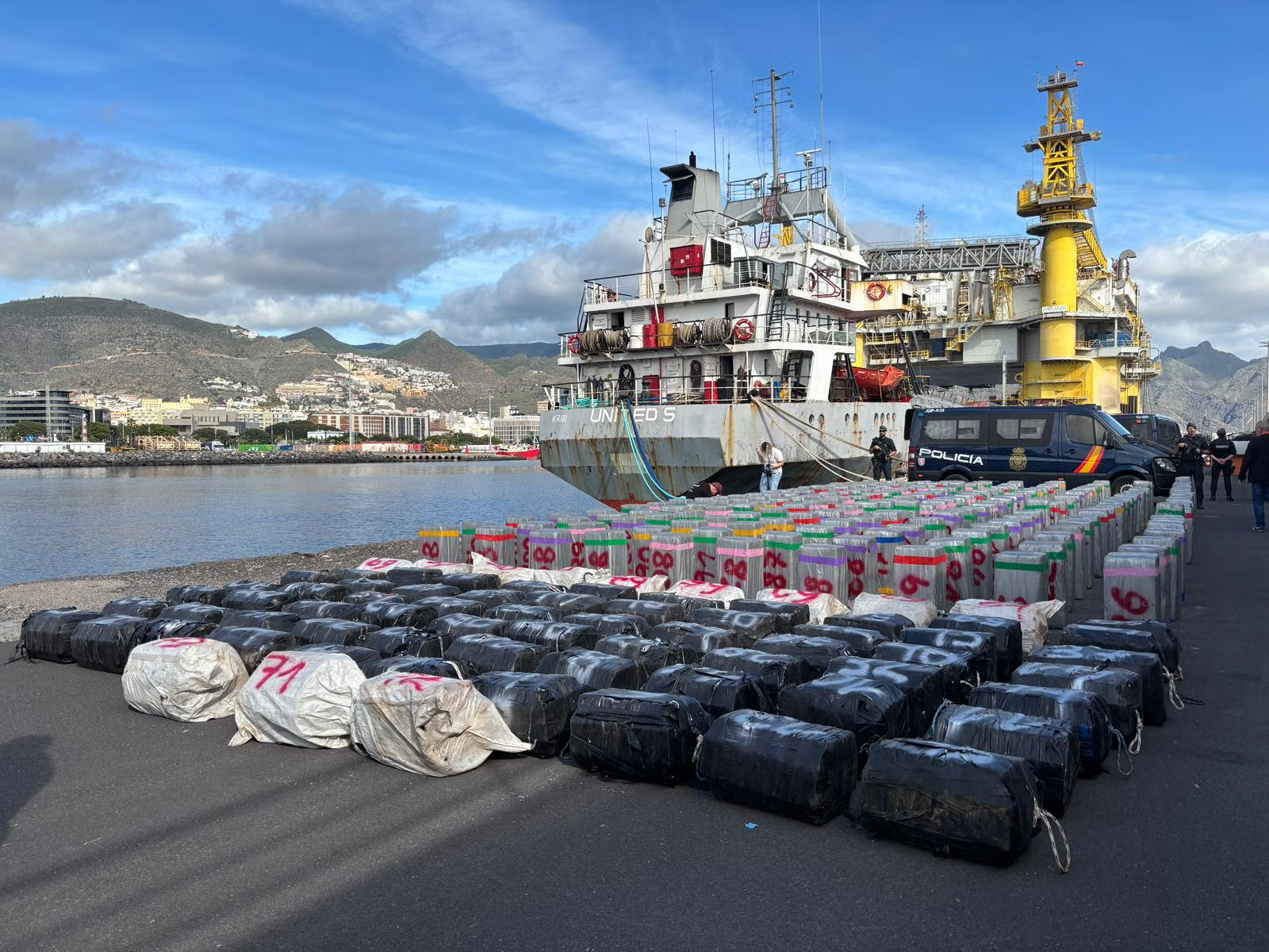 Spain seizes record 10 tonnes cocaine at sea