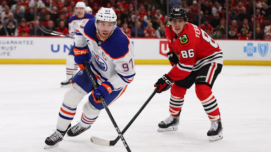Full-strength Blackhawks hope to slow down red-hot Connor McDavid & Oilers