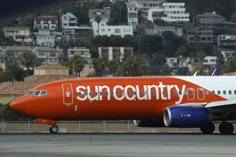 Two low-cost airlines plan to merge. Wall Street likes the deal.