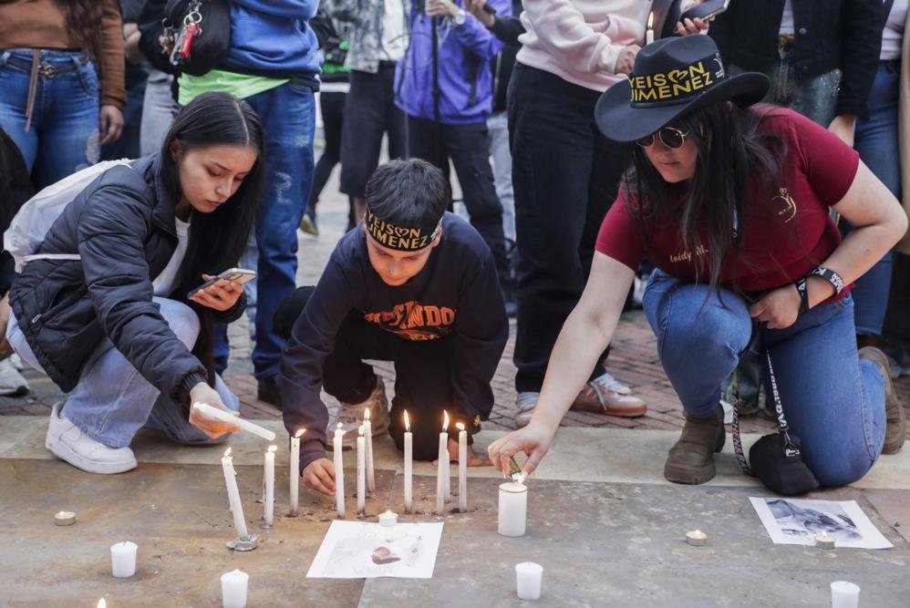 Colombian singer Yeison Jimenez dies in small plane crash