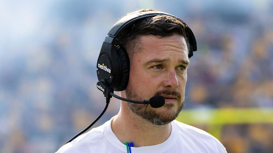 Oregon Ducks facing potential depth issues after recent transfer portal ...