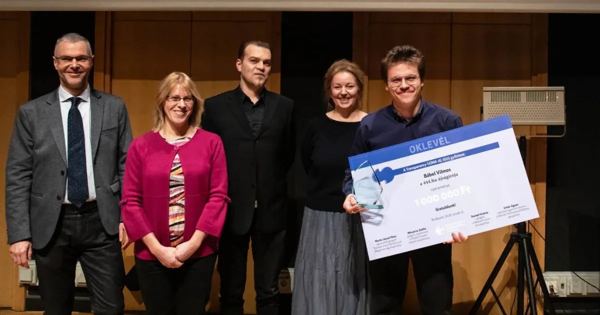 A 444 újságírója, Bábel Vilmos nyerte Transparency-Soma díjat, a zsűri ...