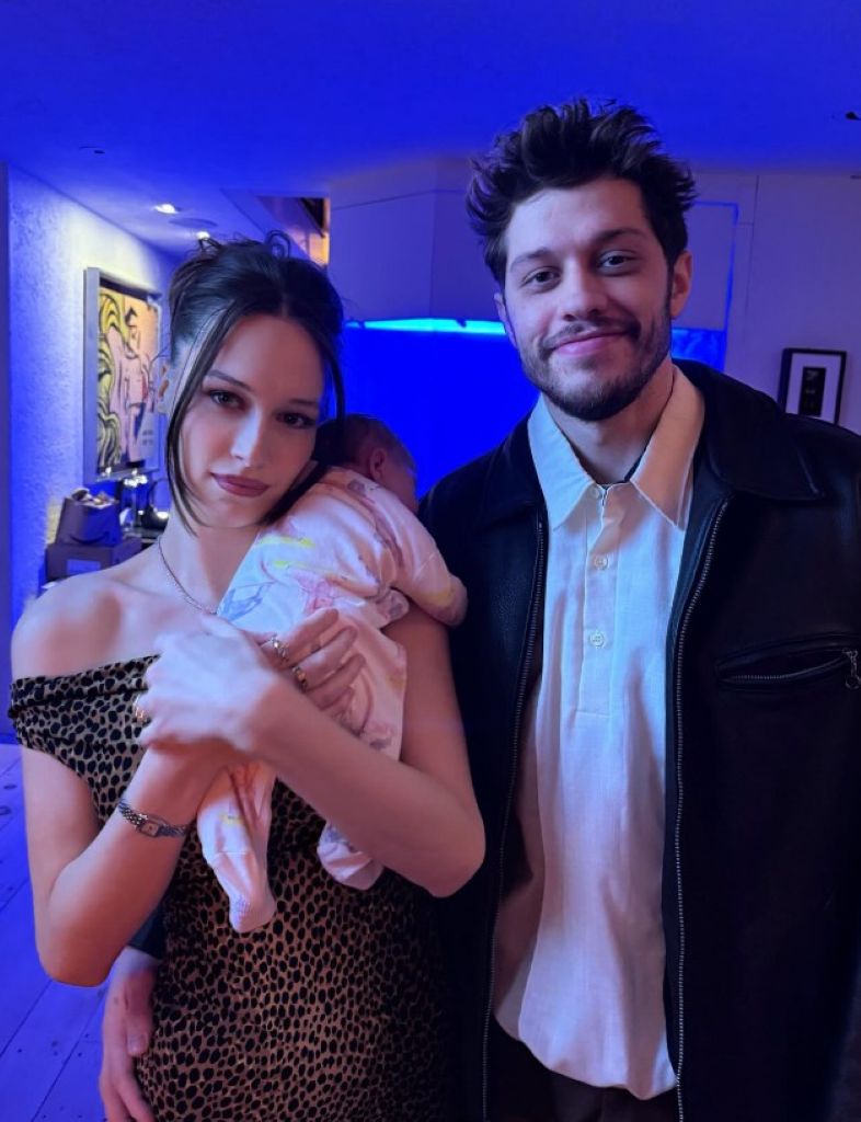 Pete Davidson, Elsie Hewitt have first night out after welcoming baby