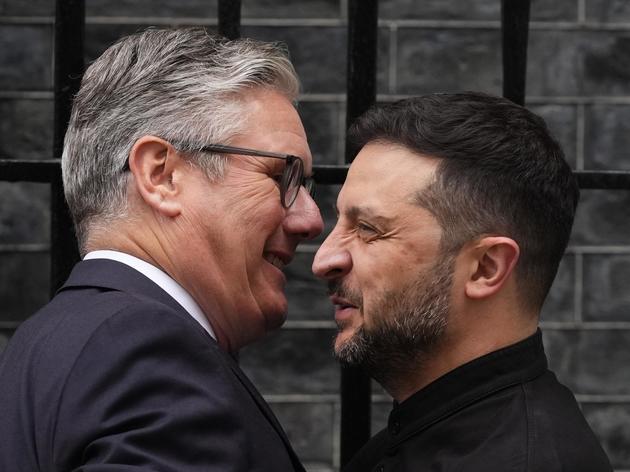 Nightfall-Wettbewerb: Briten bauen „Blitzkrieg“-Bombe gegen Putin