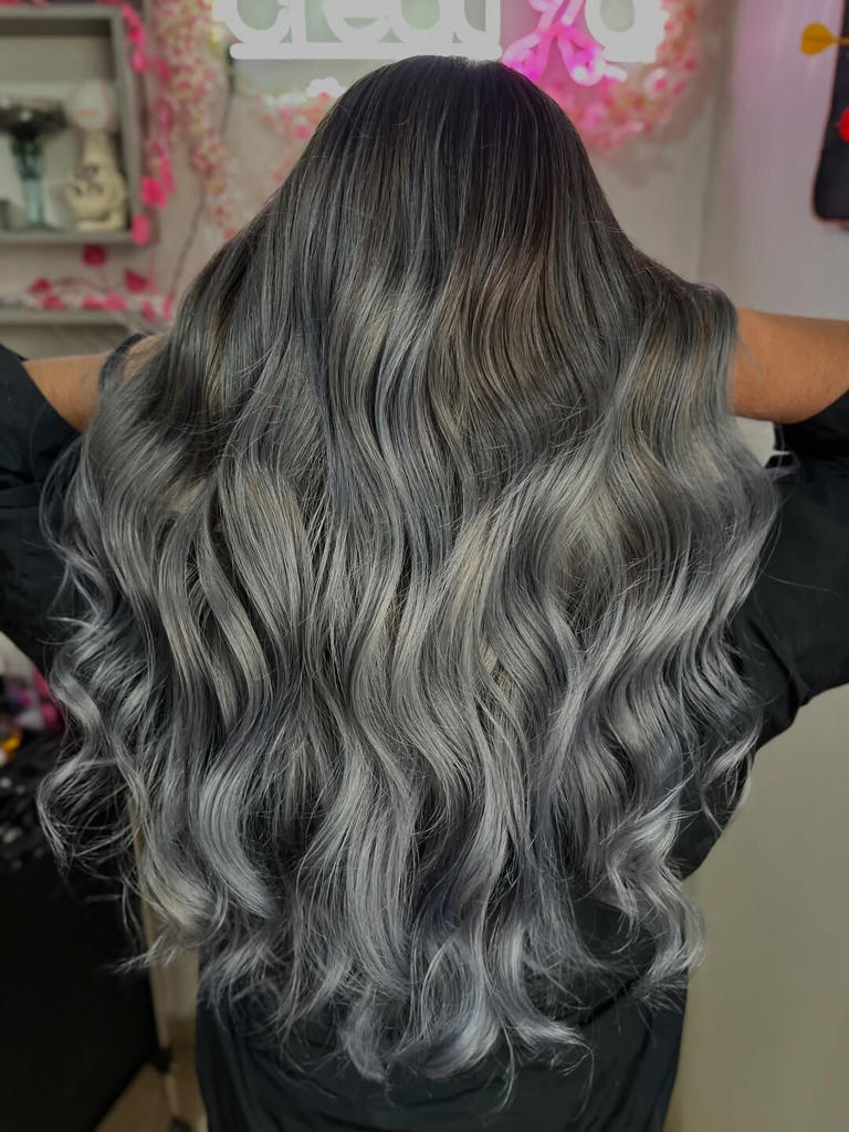 5 colores de cabello ideales si ya no quieres cubrir canas cada mes