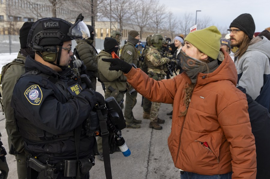 More federal immigration officers expected in Minnesota amid protests