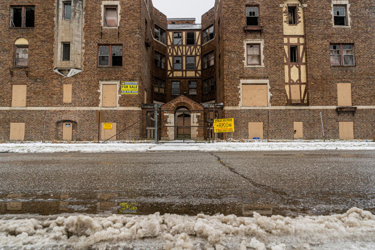 Arizona investors bought up a historic Detroit neighborhood — then left ...