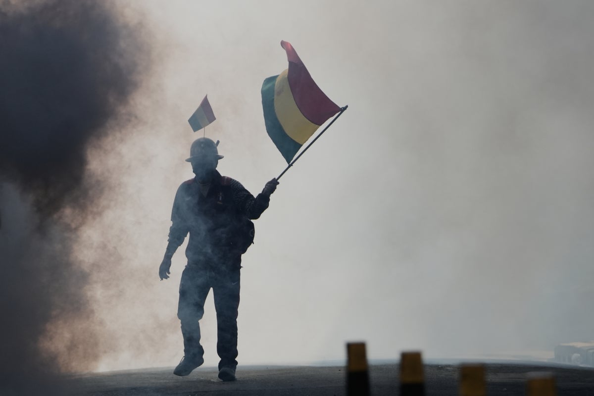 Paz mantiene alza de combustible mientras se levantan los bloqueos en ...