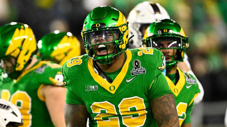 Oregon Ducks facing potential depth issues after recent transfer portal ...