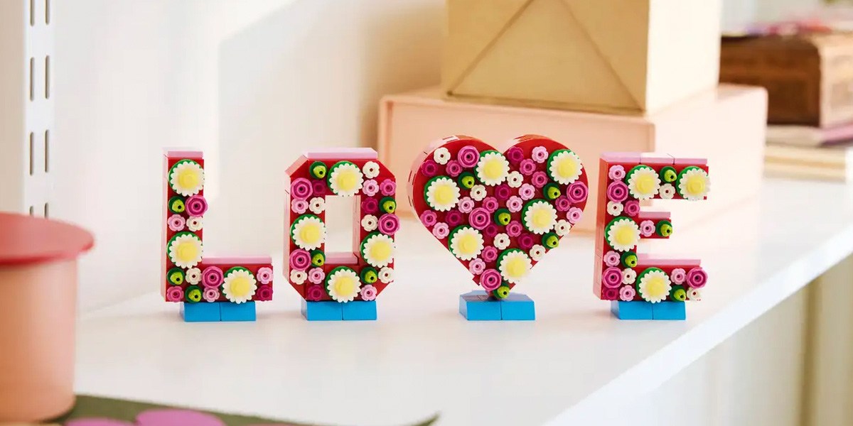 LEGO debuts sweet new Valentine's sets
