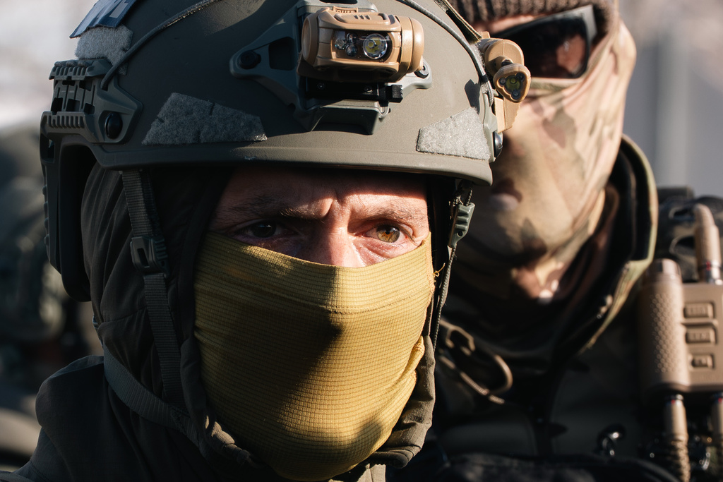 'Who is Jewish': Fundraiser for ICE agent who shot Renee Good takes ...