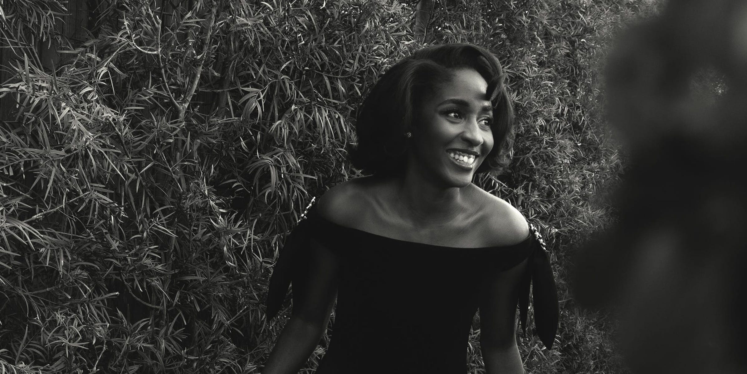 How Ayo Edebiri's old-Hollywood Golden Globes look came together