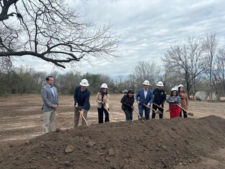 Police break ground on new South Flores substation. Here's when it will ...