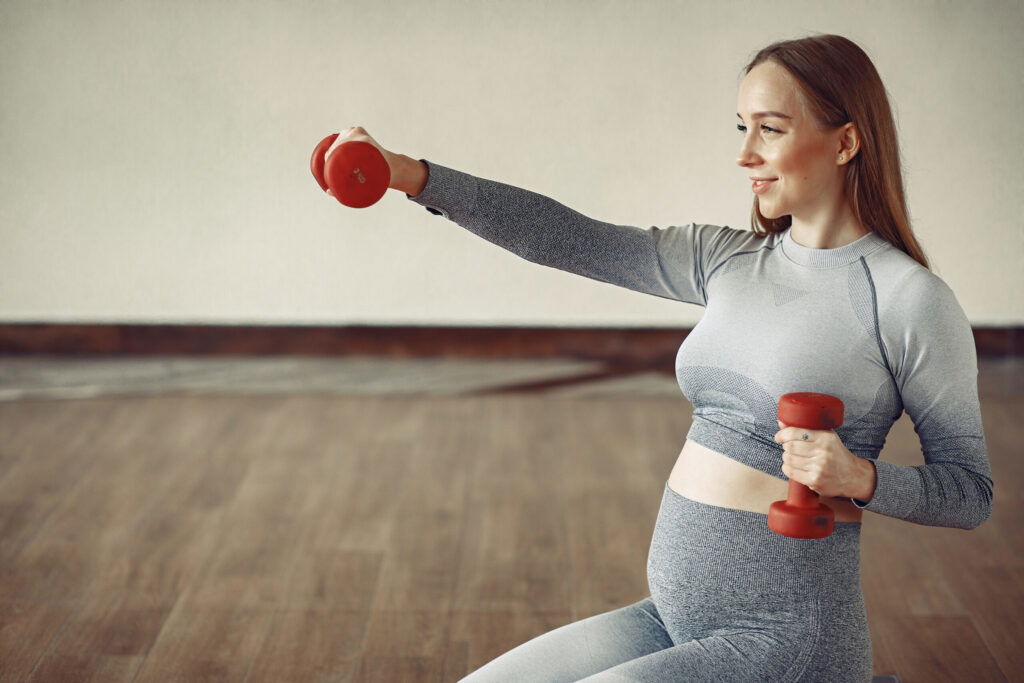 Is weightlifting safe during pregnancy? What science really says