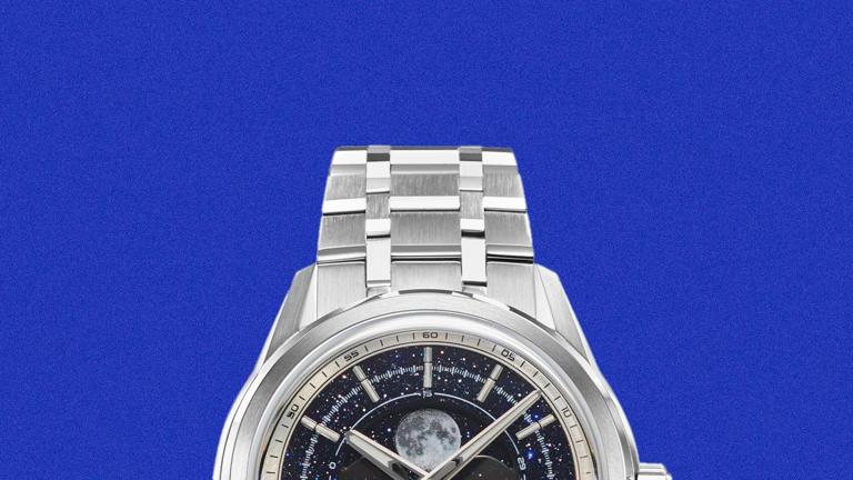 This affordable moonphase combines dress watch looks with everyday ...