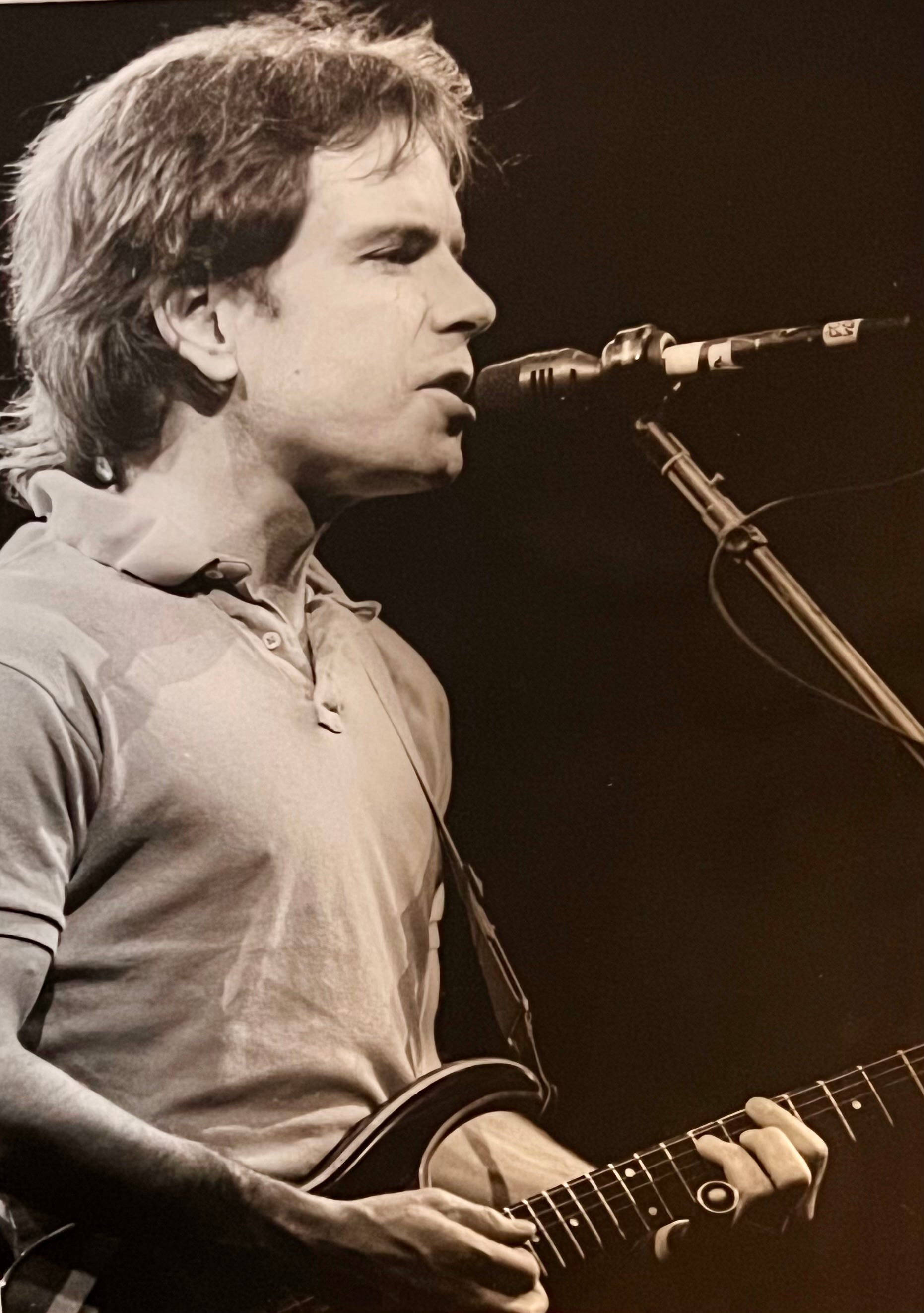 Death of Bob Weir sparks memories of Worcester's part in long, strange trip