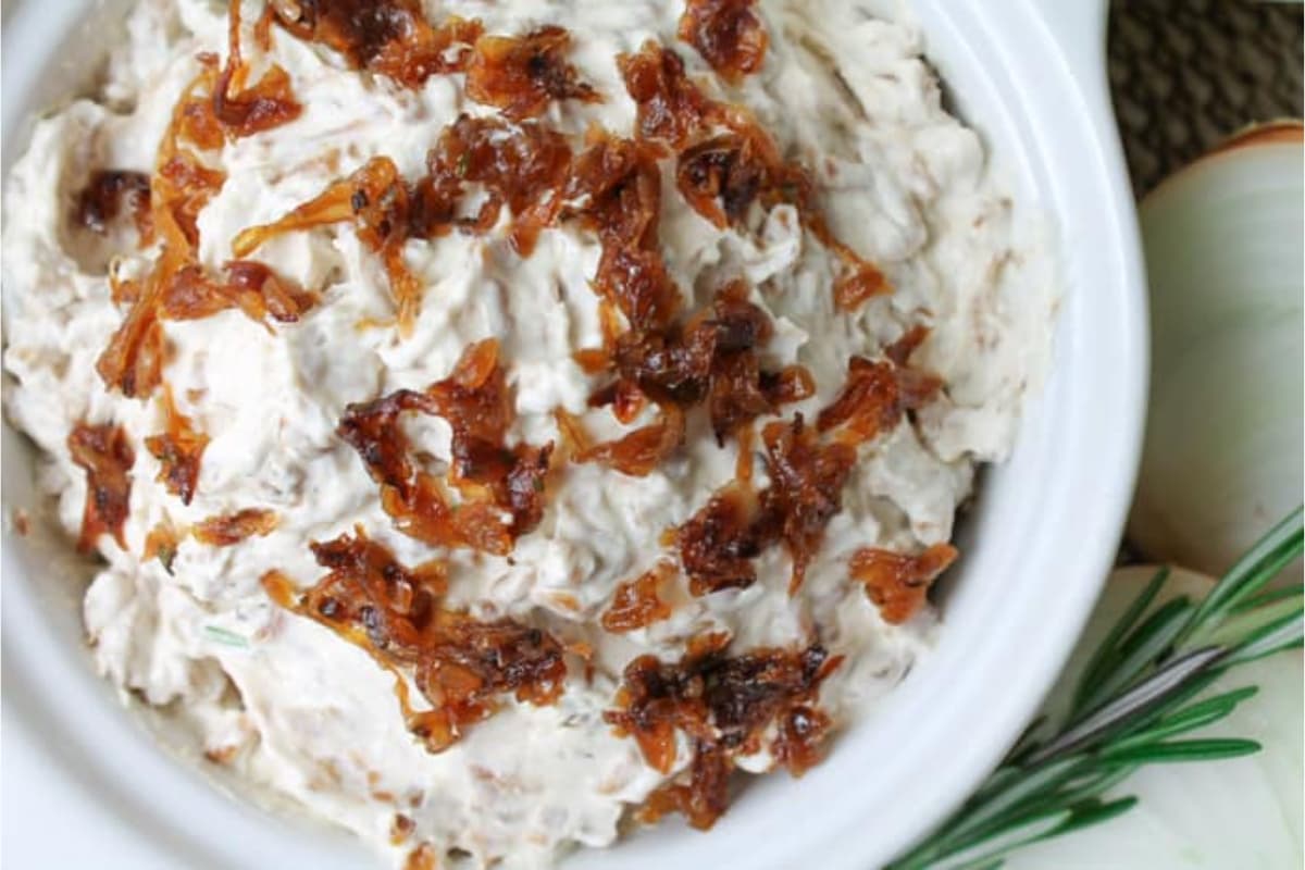 27 Greek yogurt recipes that mix creamy, sweet, and unexpected flavors