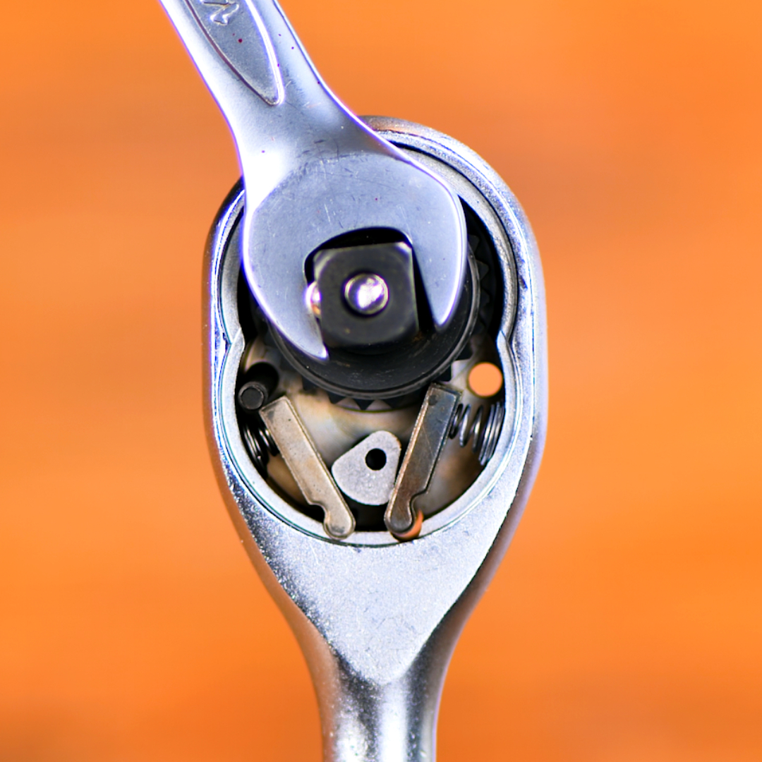 How a ratchet really works ⚙️