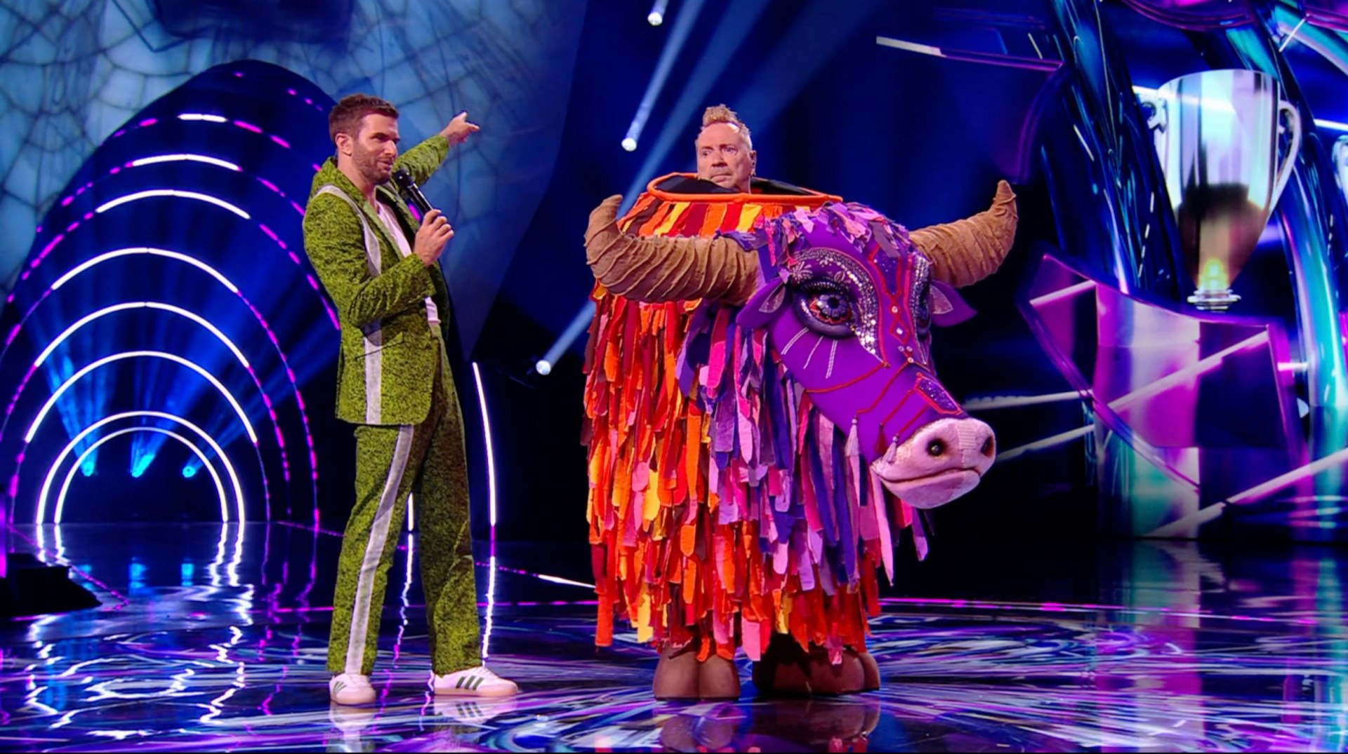 Johnny Rotten's yak costume struggles on Masked Singer