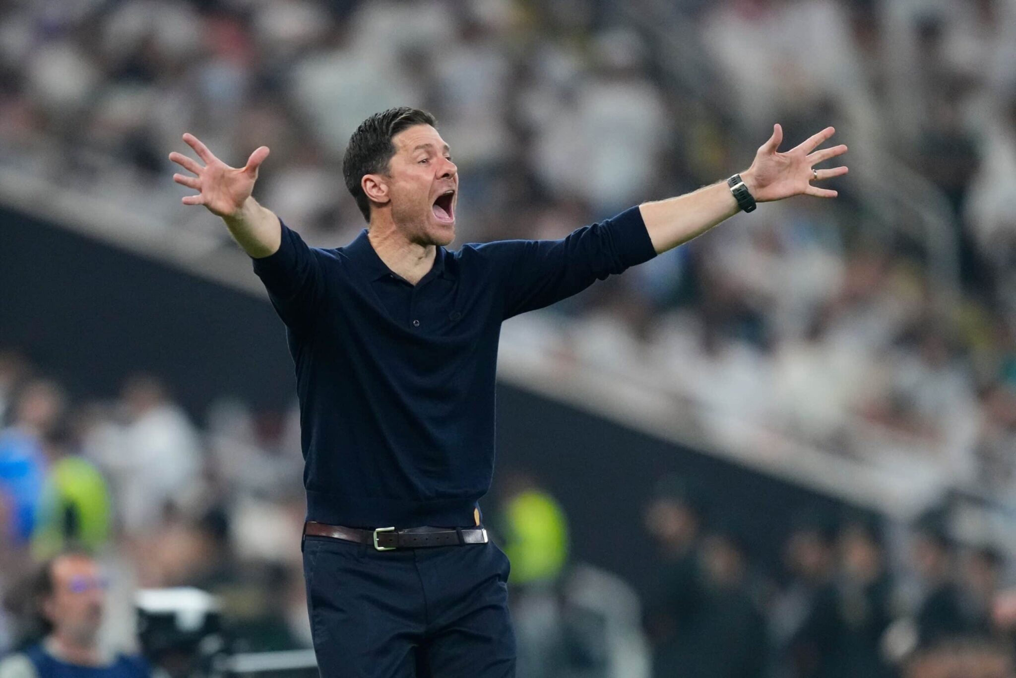 Real Madridin pelaajat pysäyttivät Xabi Alonson – nyt hän jättää työnsä