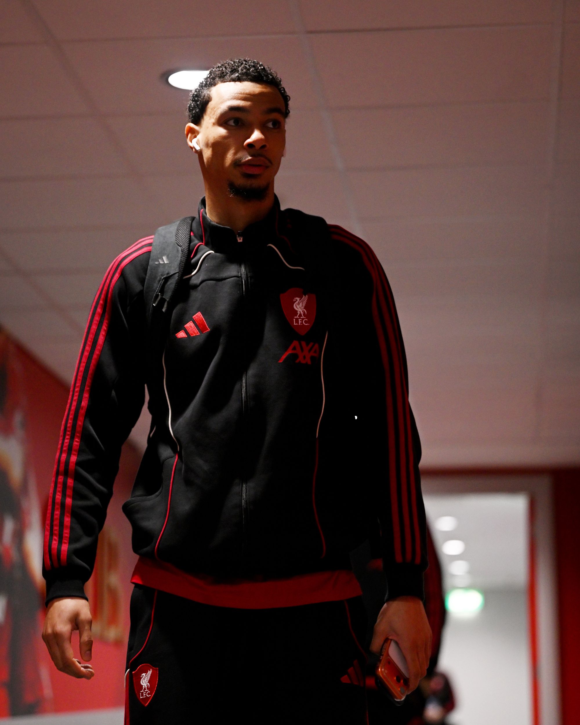 Liverpool 0-0 Barnsley: Visitors hit post in first minute - Live