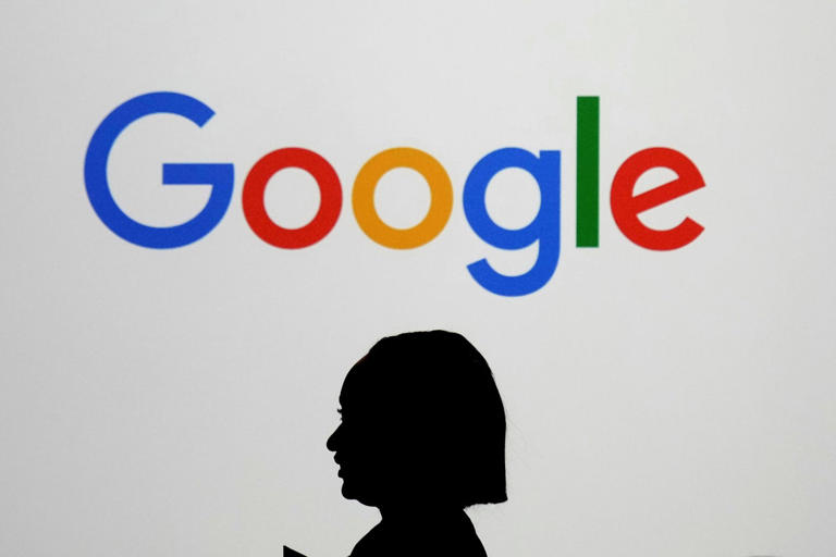 Google adds AI image generation to Chrome browser, side panel option ...
