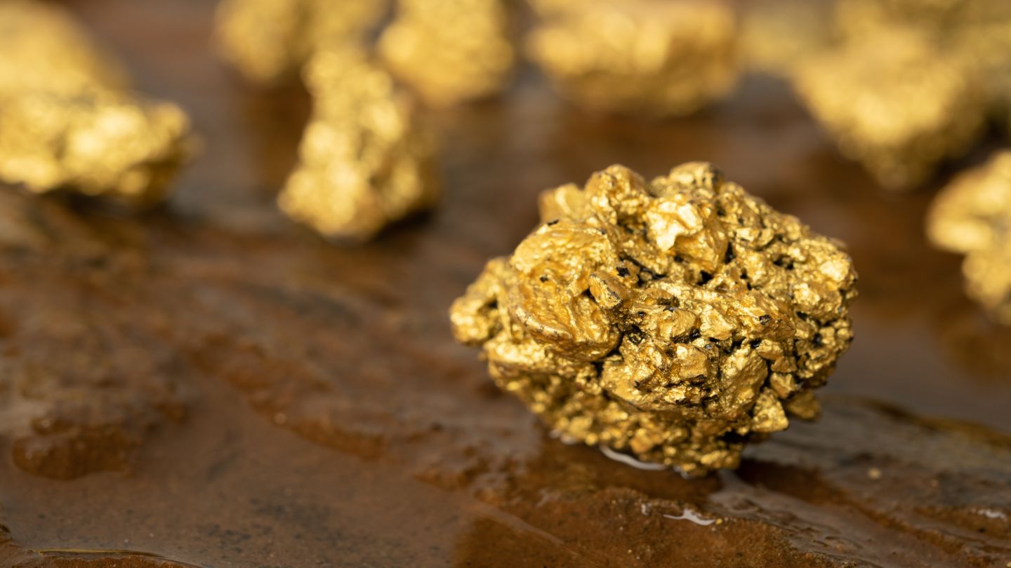 Everest Metals begins mining operations at Mt Dimer project, WA