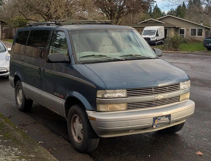 1998 Chevy Astro for sale