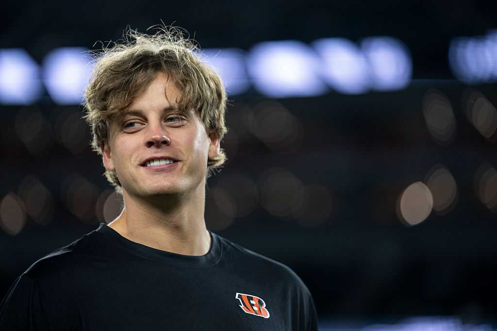 Joe Burrow spotted at Las Vegas casino, Golden Globes after-party over ...