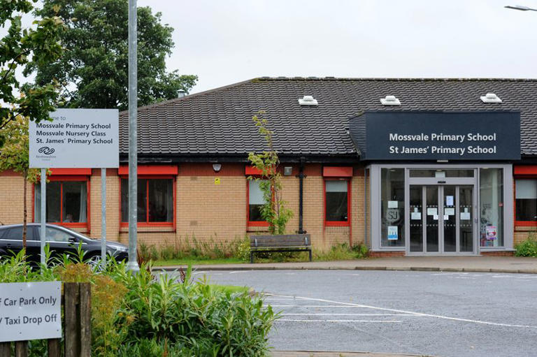 Renfrewshire councillors set to celebrate Paisley primary school after ...