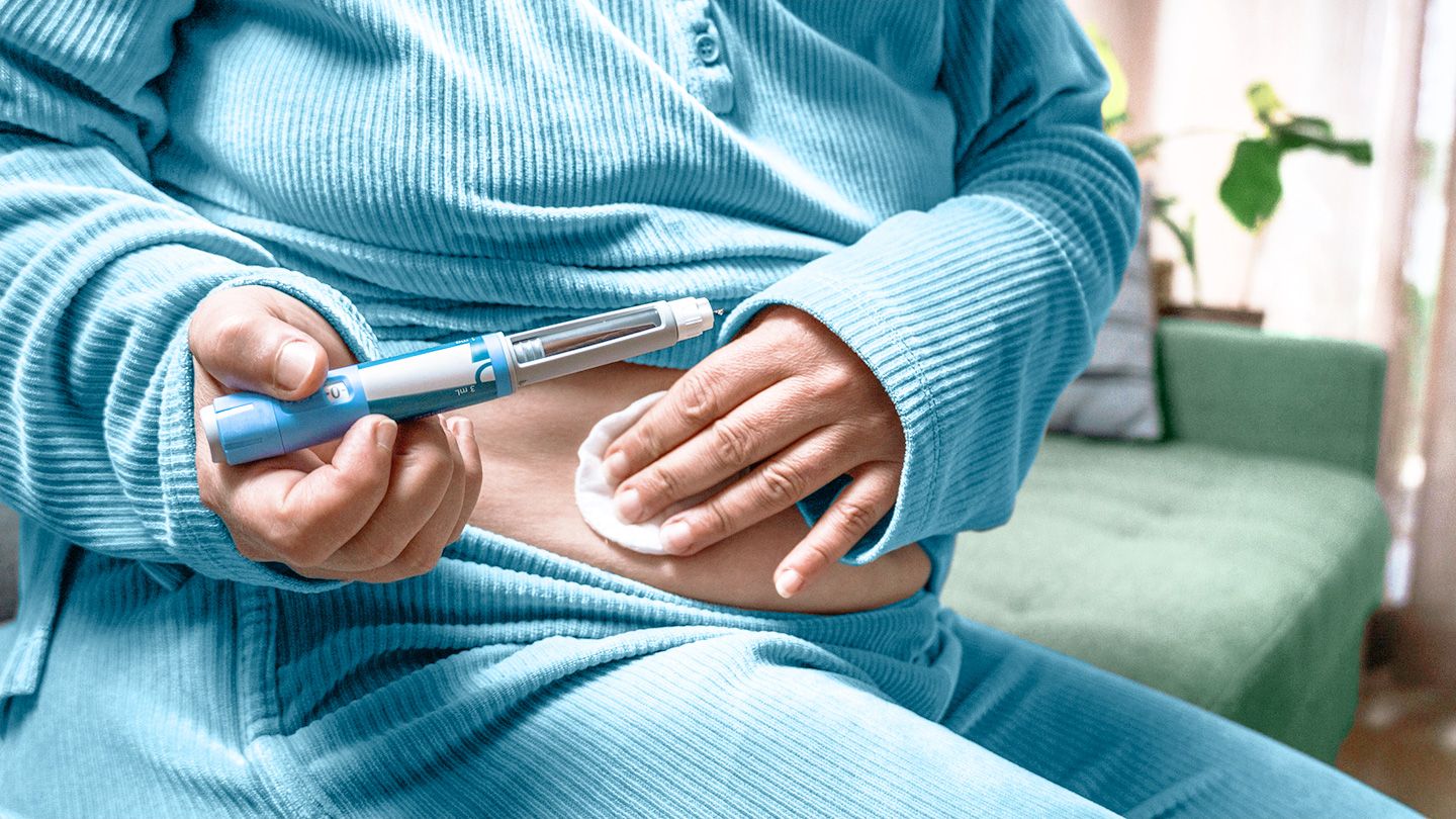 Using GLP-1s for obesity during menopause: benefits and risks