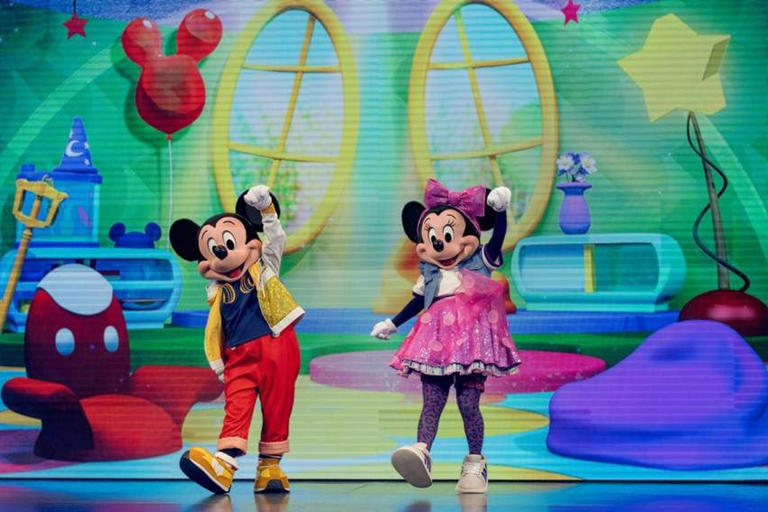 Disney anuncia pacotes com noites extras em hotéis e parque grátis