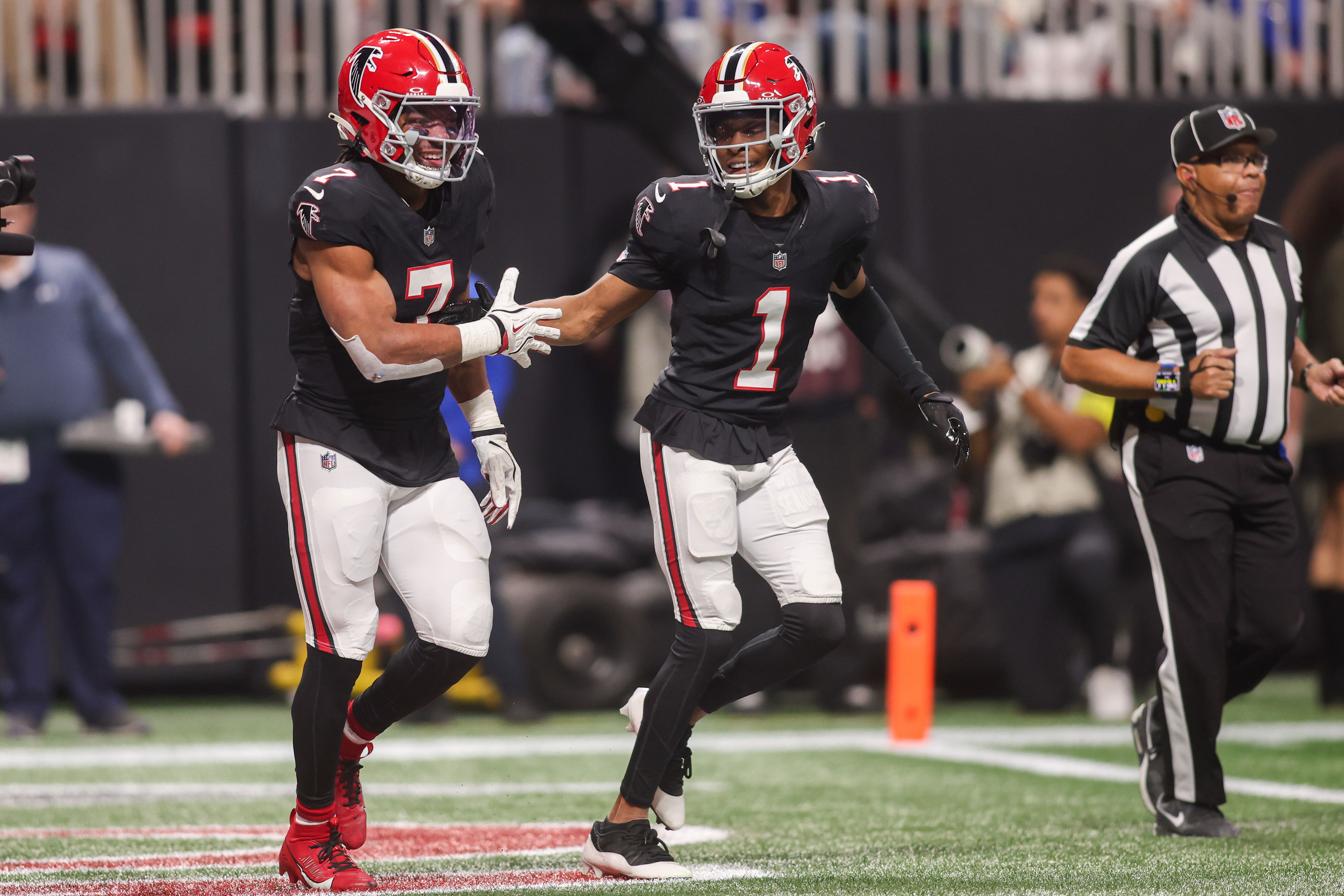 Falcons unveiling new uniforms in April 2026