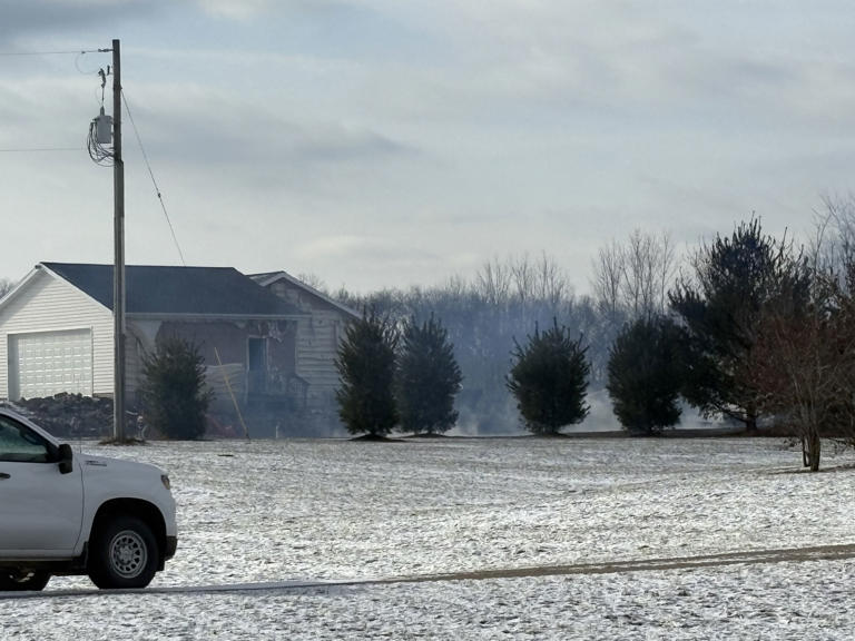 Fire burns large barn, damages house in Jackson County