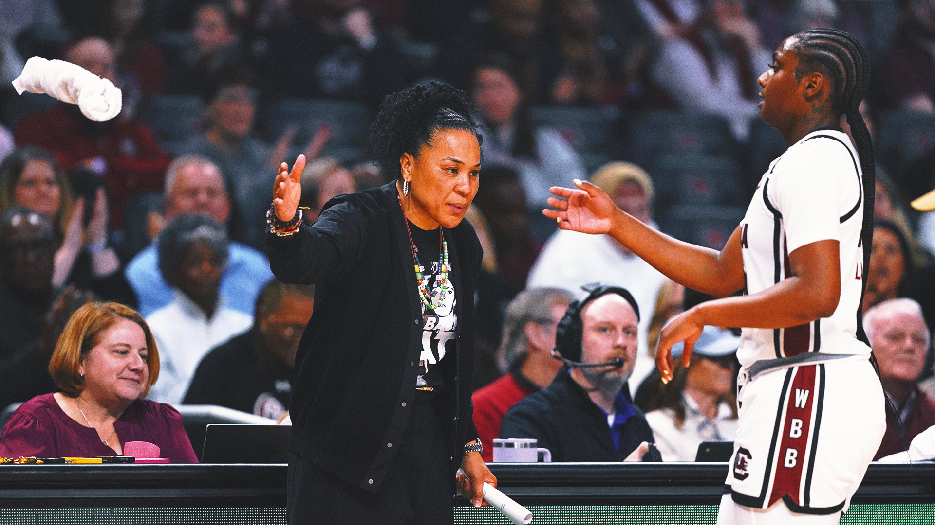 Women's CBK AP Top 25: South Carolina climbs into No. 2 spot after ...