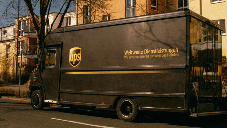 Who builds UPS trucks and where they’re made