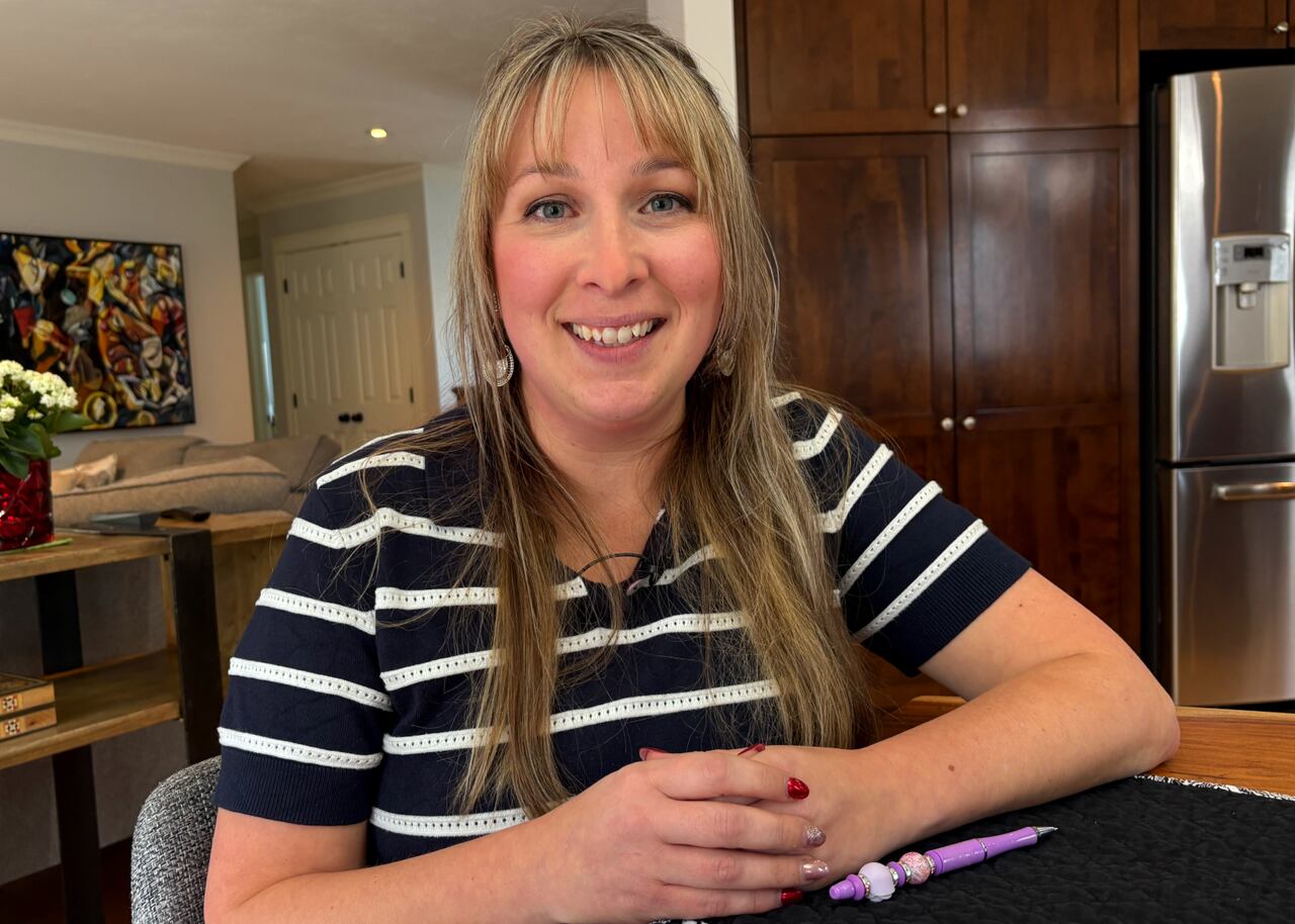 Air Canada worker trapped in baggage hold of Toronto-to-Moncton plane ...