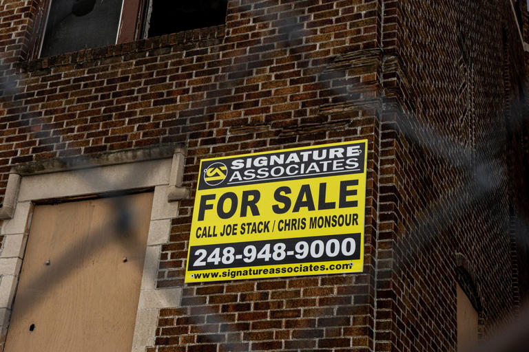 Arizona investors bought up a historic Detroit neighborhood — then left ...