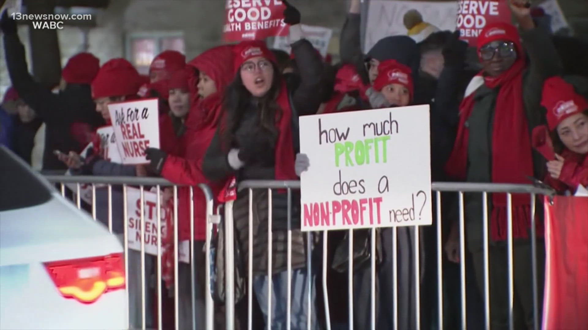 15,000 NYC nurses strike, the largest in city history, as hospitals ...