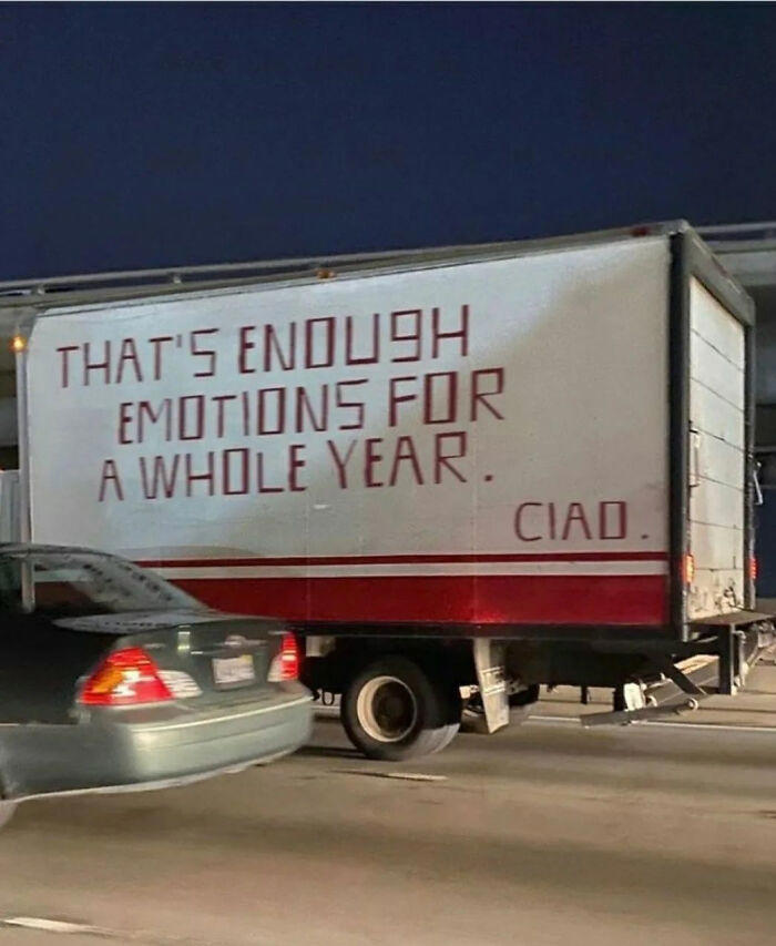 Absolutely chaotic memes from the “Absurd Posting” page that may leave ...