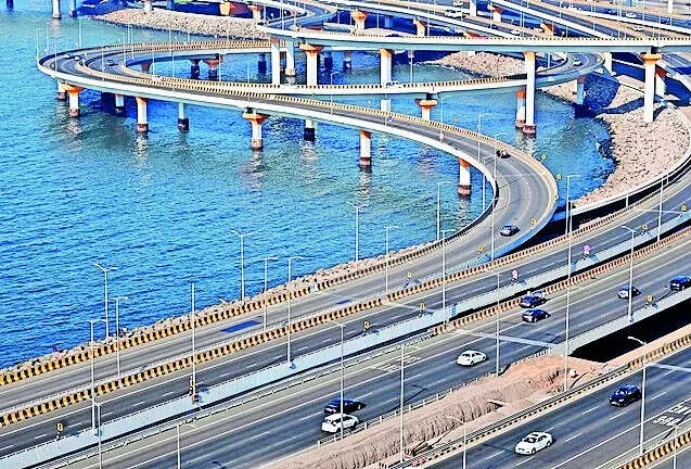 Reclaimed land along Mumbai coastal road must remain open to public, no ...