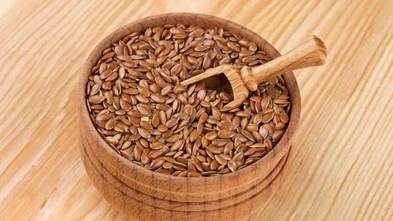 Flax seeds vs pumpkin seeds: Which one offers more health benefits?