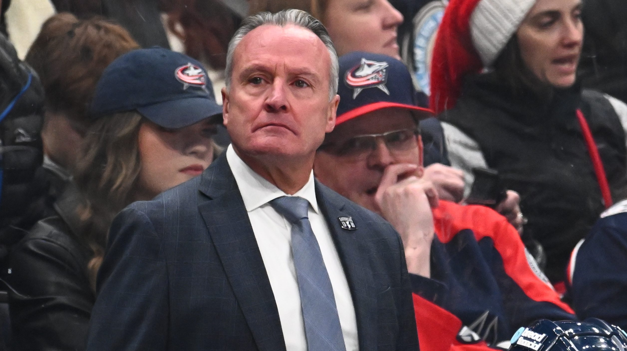 Blue Jackets make massive shake-up behind the bench