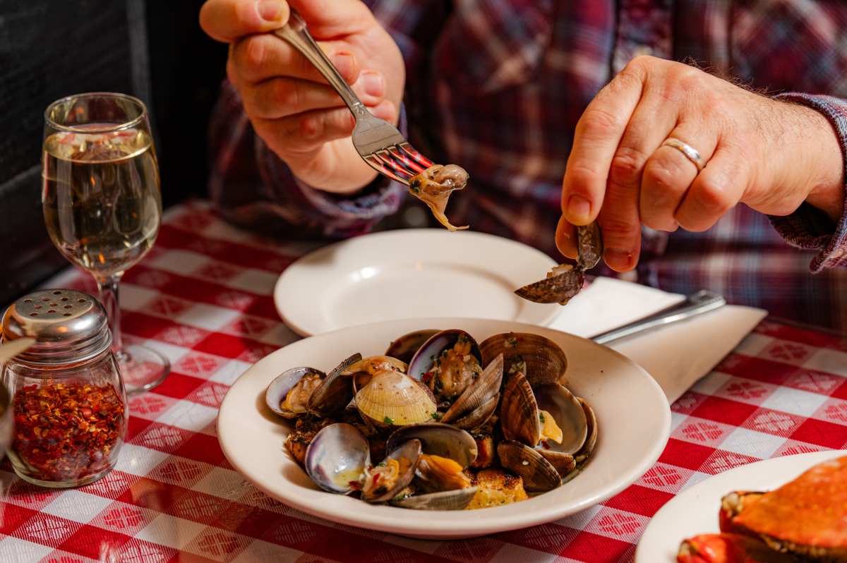 16 unmissable seafood dishes in Philly