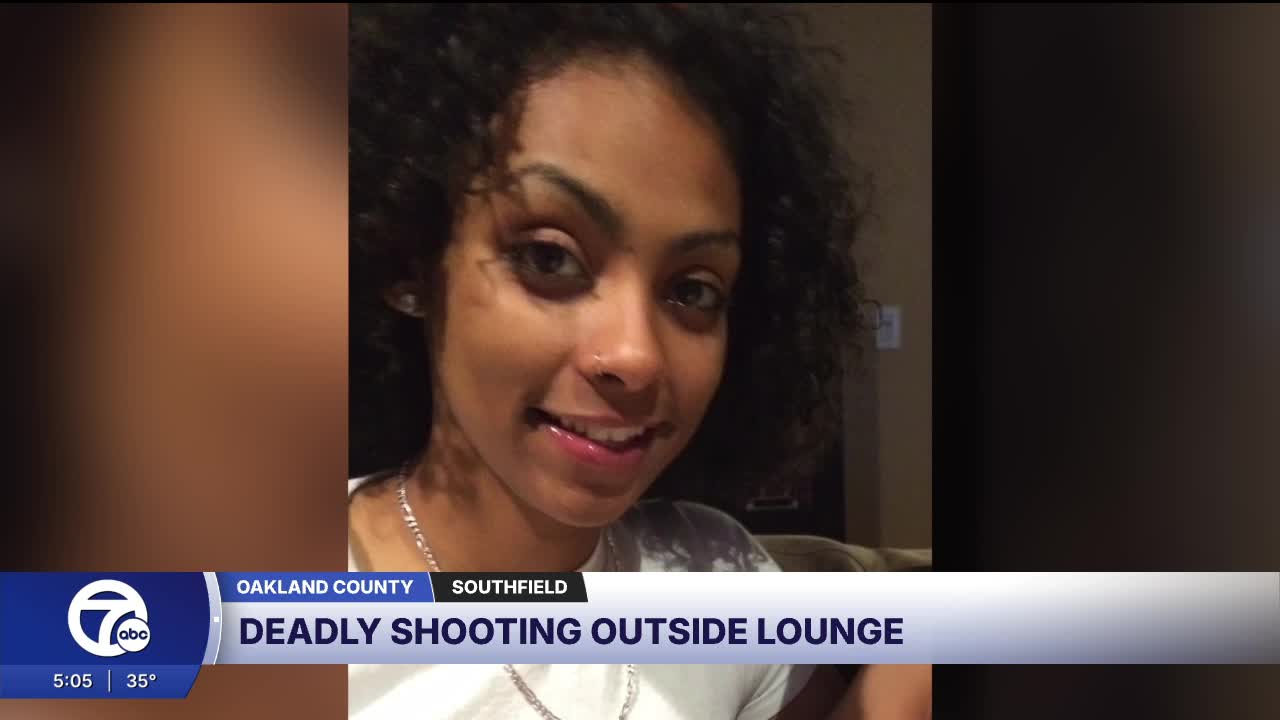 Shooting outside Southfield lounge leaves woman dead