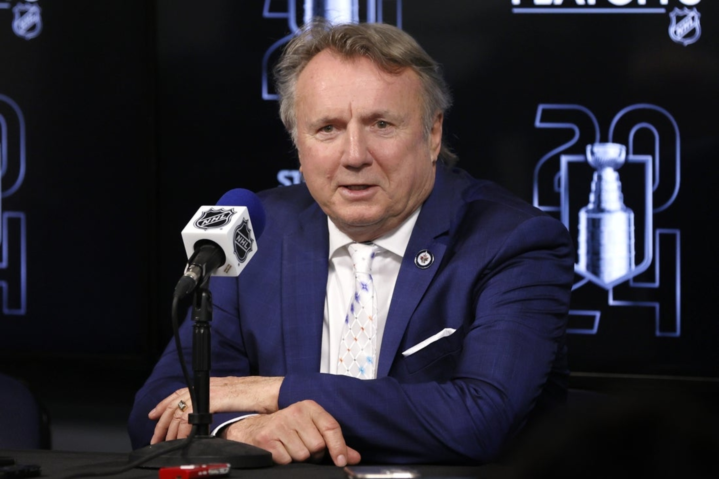 Blue Jackets fire Dean Evason, hire Rick Bowness as coach